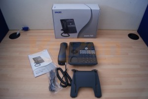 A Quick Look and Review of the snom 720 IP Phone | VoIP Uncovered