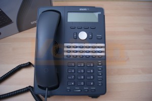 A Quick Look and Review of the snom 720 IP Phone | VoIP Uncovered